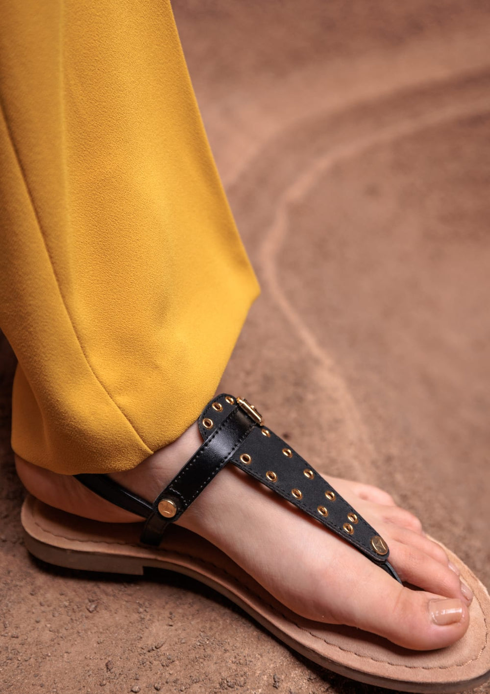 Eyelet Classic - Comfort Black | Hey Marly